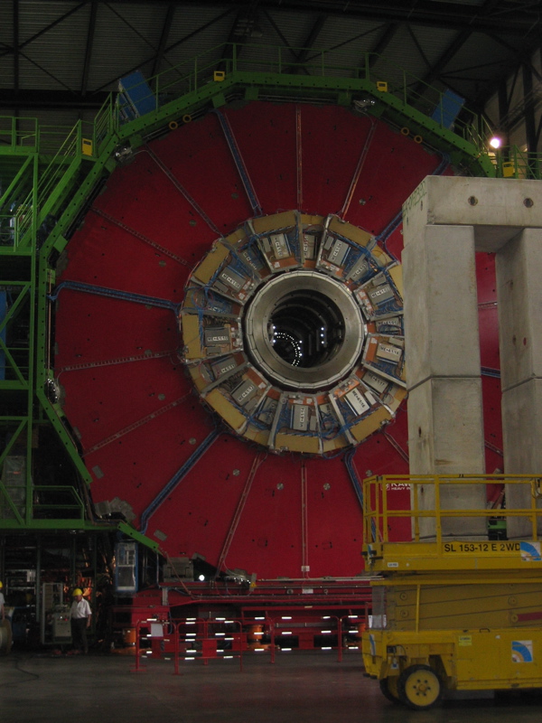 CMS_Detector_(End_Caps) – Astrodicticum Simplex